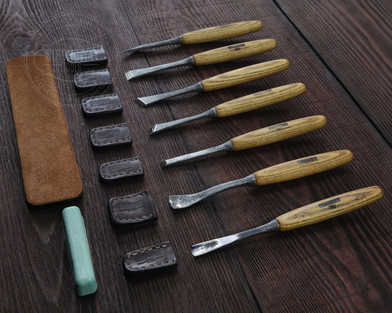 Set carving knives with bag