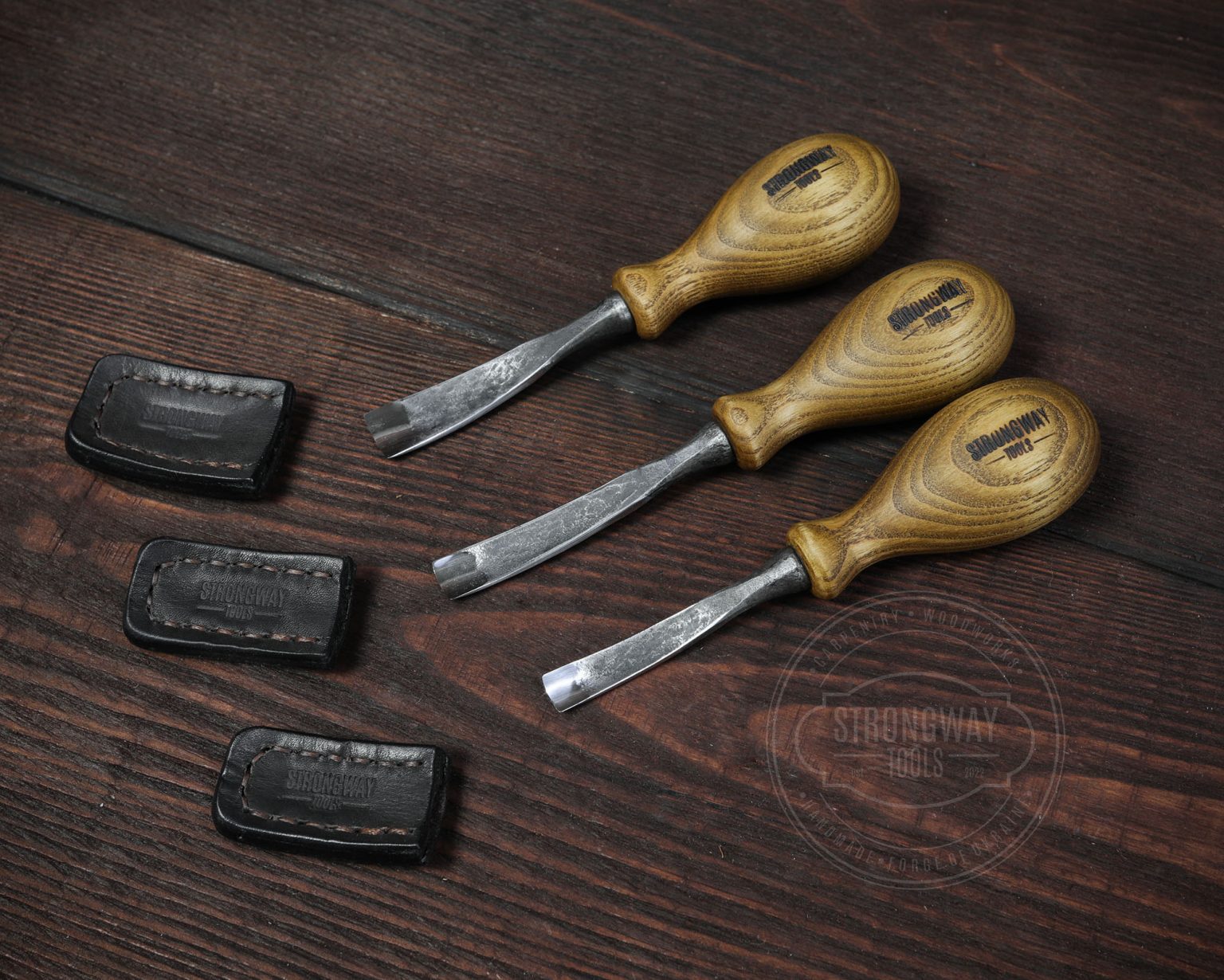 Set of three cutting knives