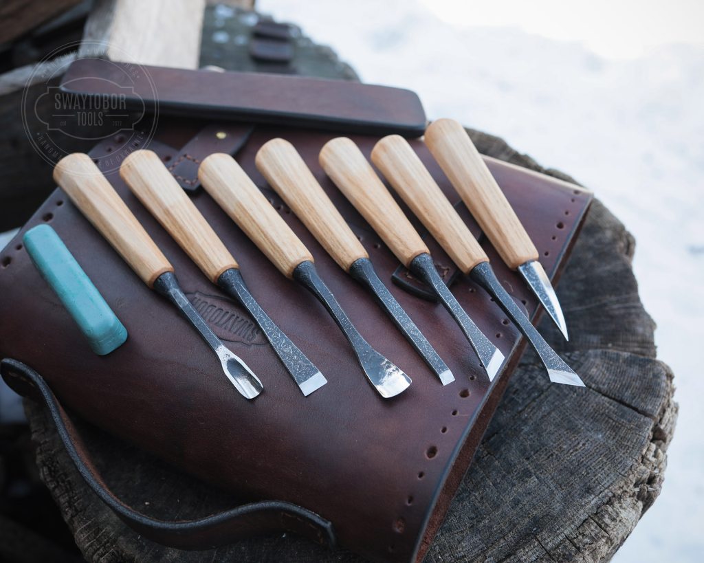 Set carving knives with bag