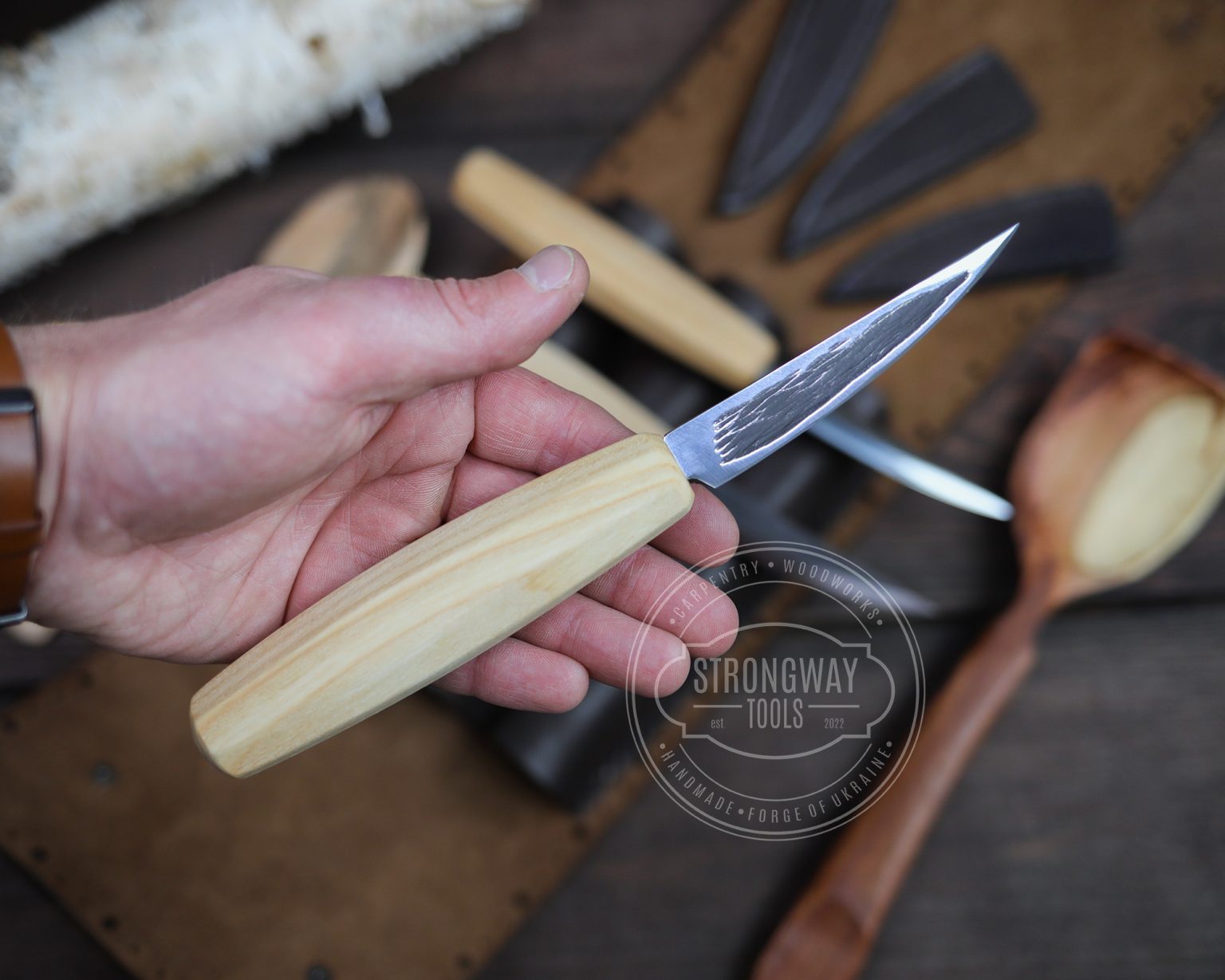 Set of three knives