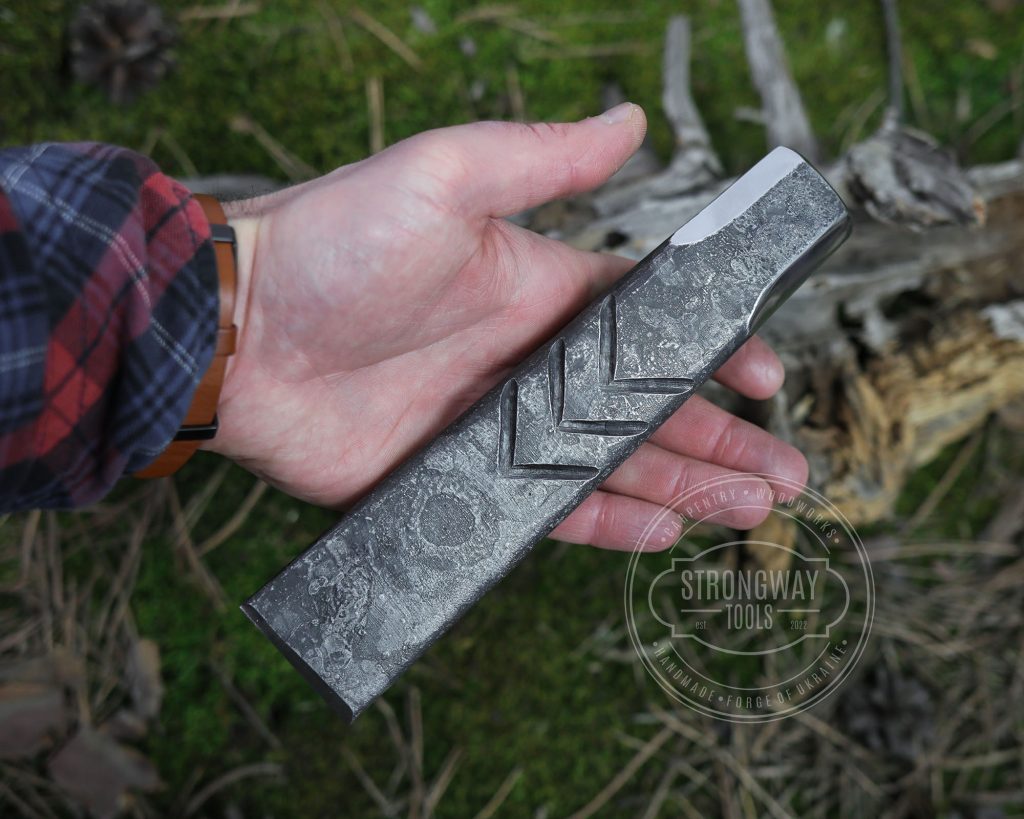 Hand forged splitting wedge-small