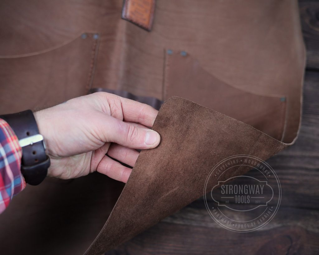 Half apron with belt