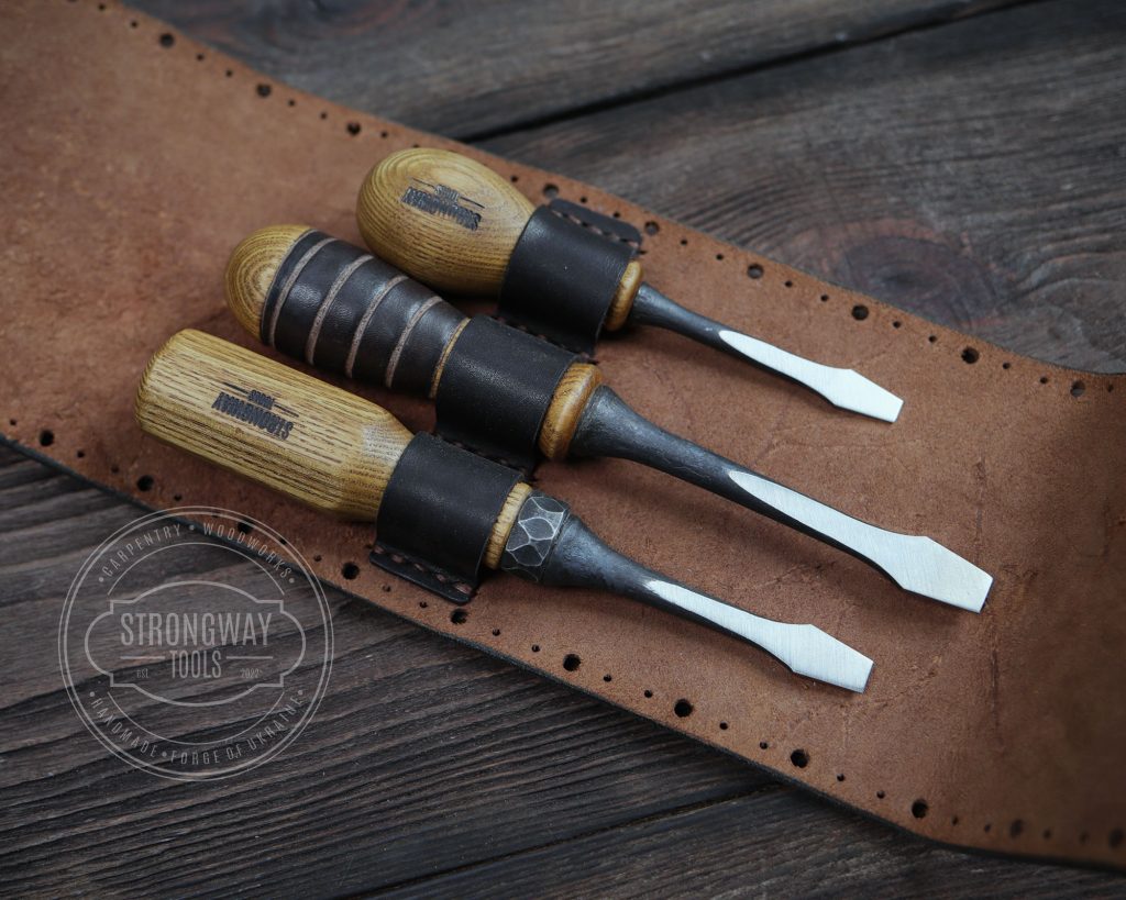 Set of three screwdriver