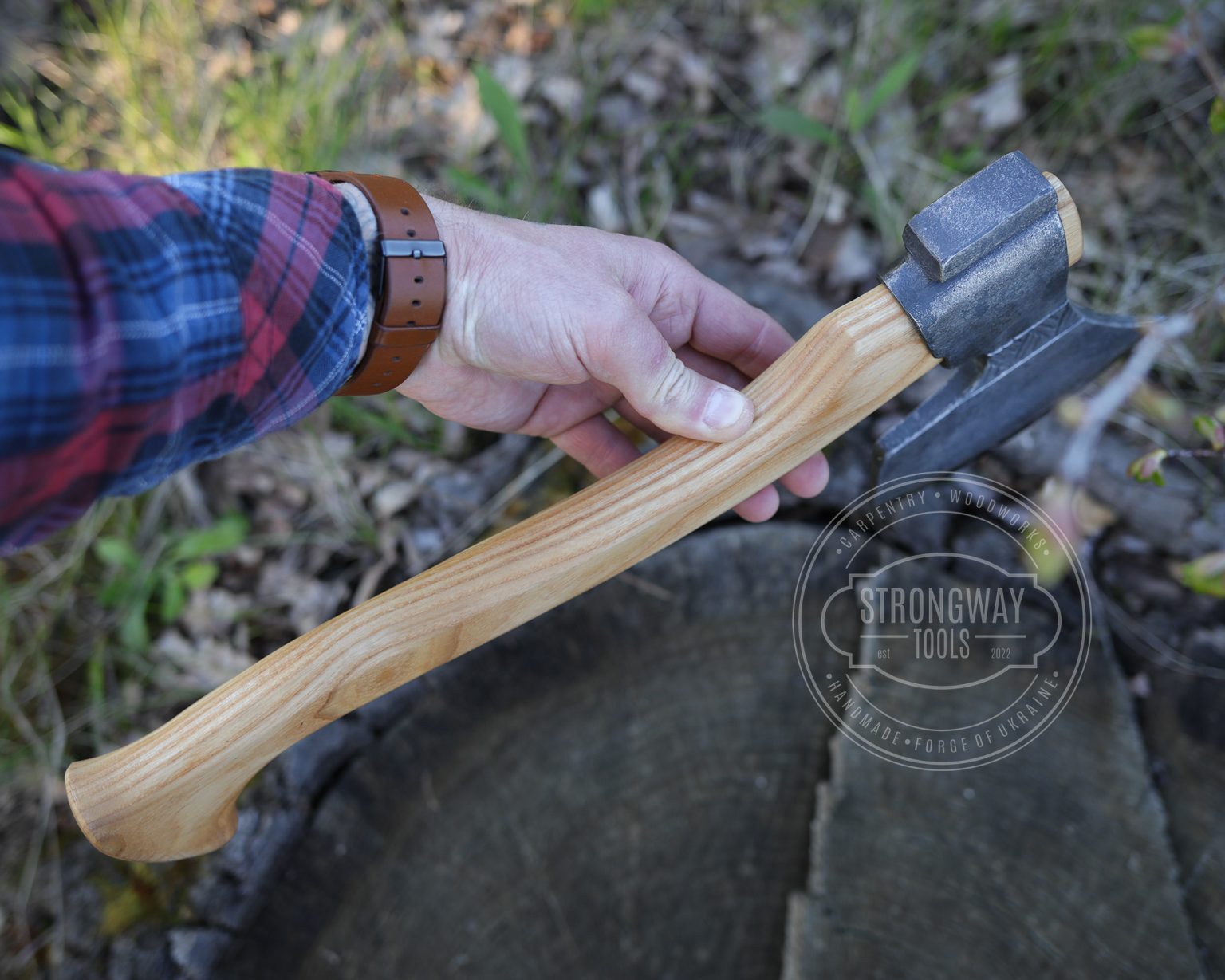 Finnish Carving Axe with octagonal handle