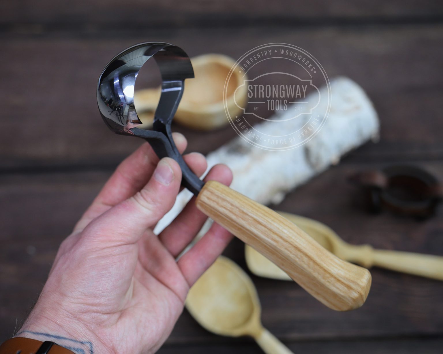 Oval Scorp Knife
