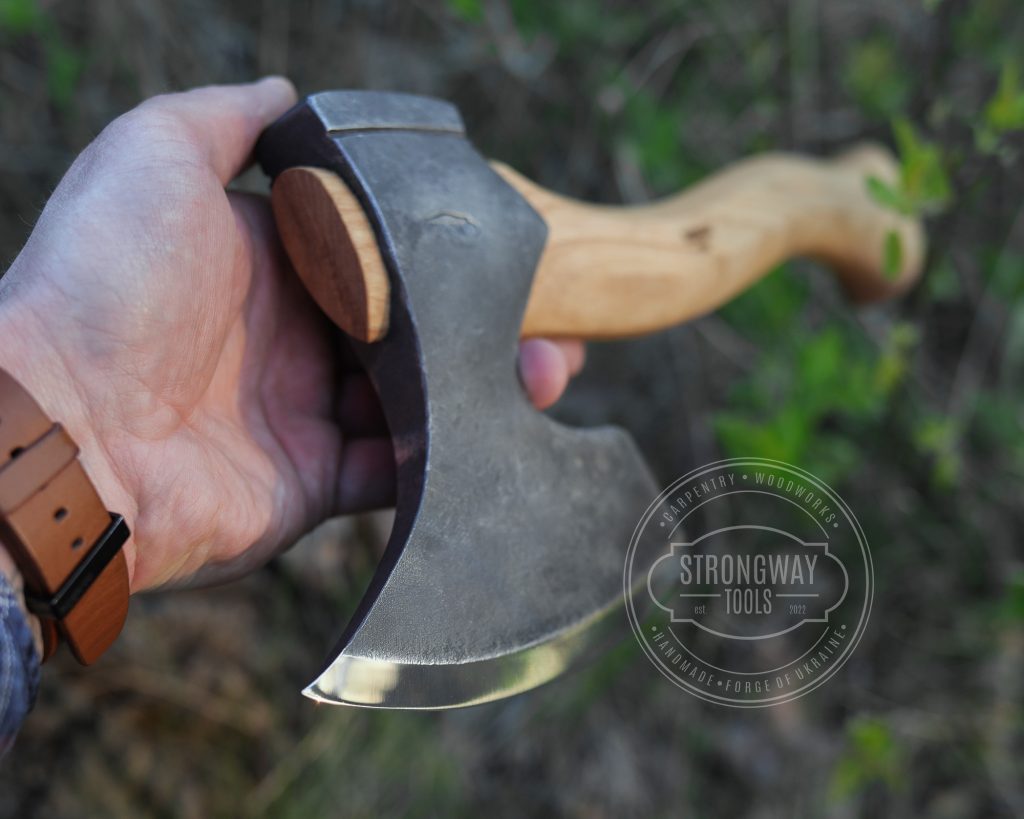 Carving Axe with long tip