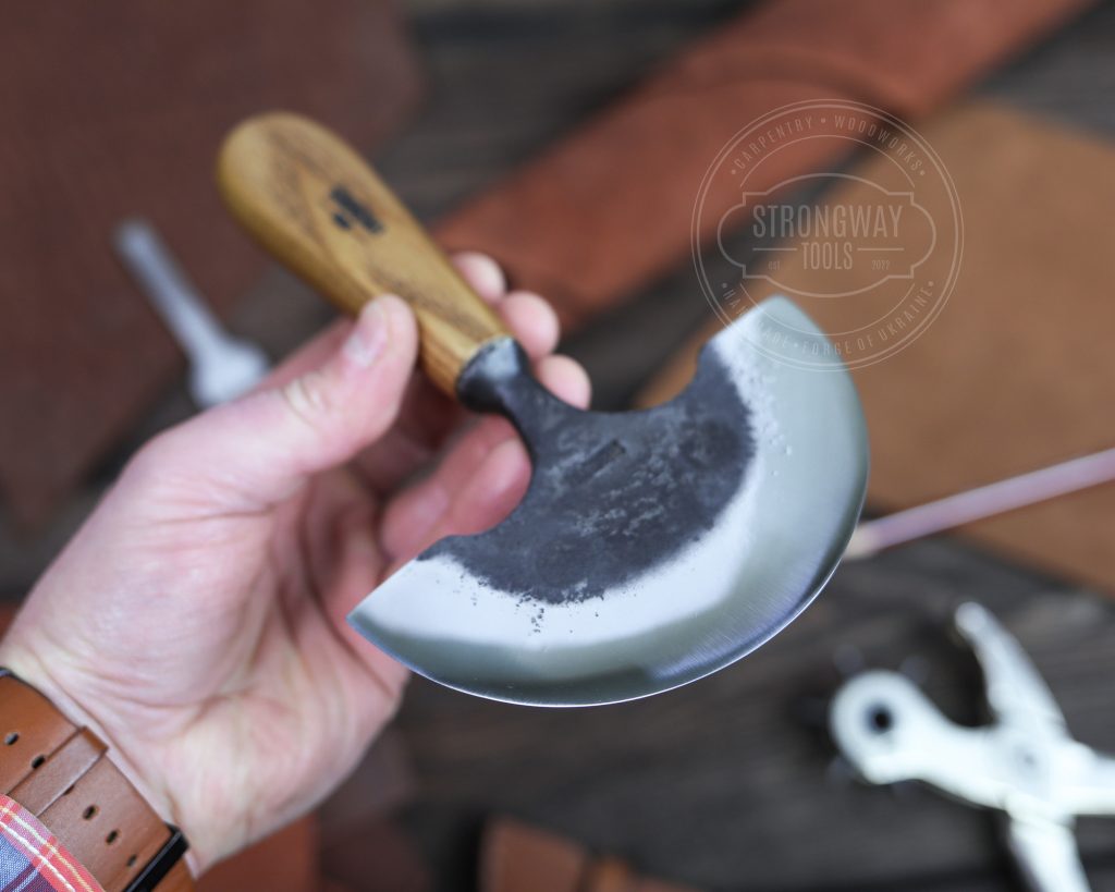Round Knife