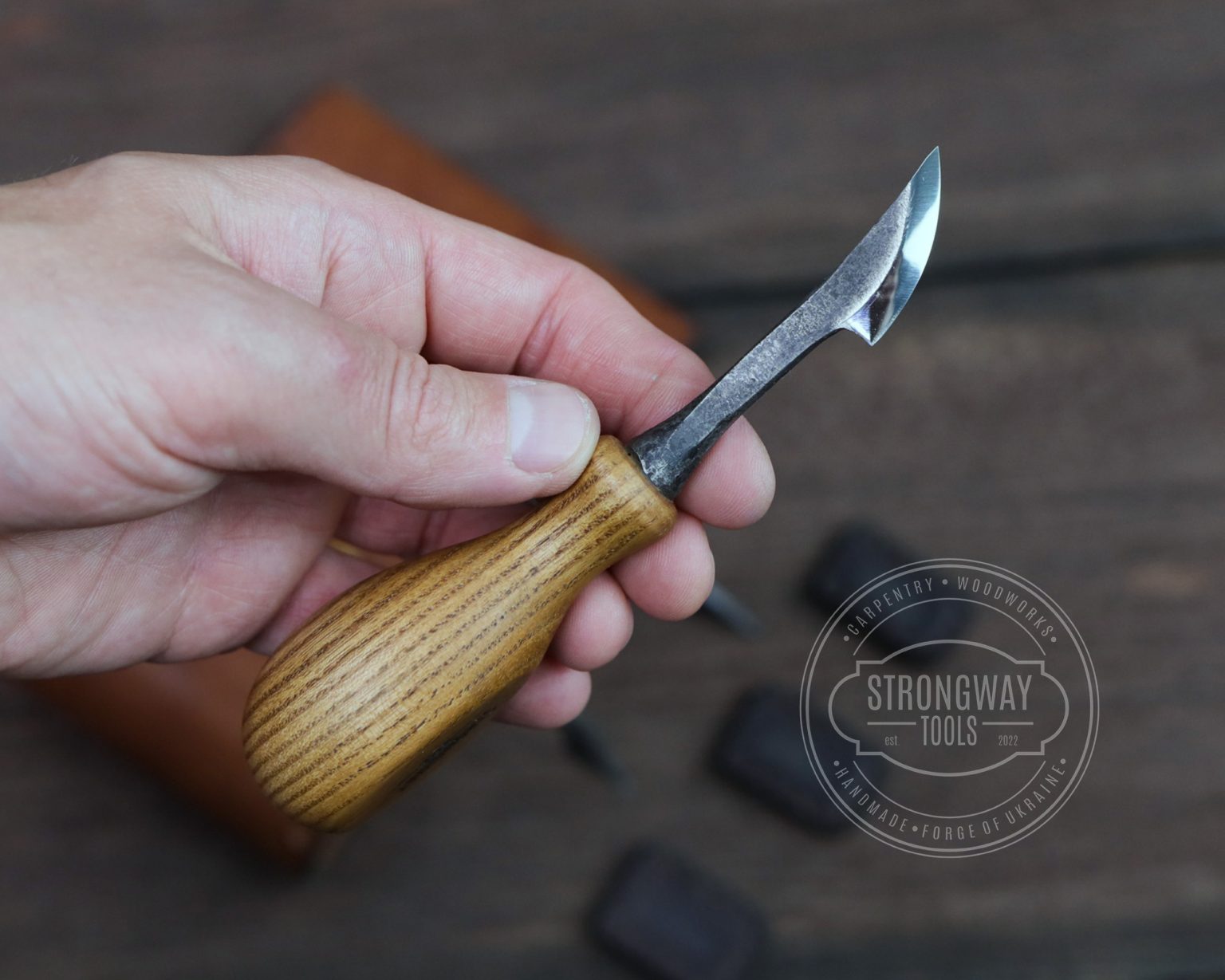 Set of small curved knife