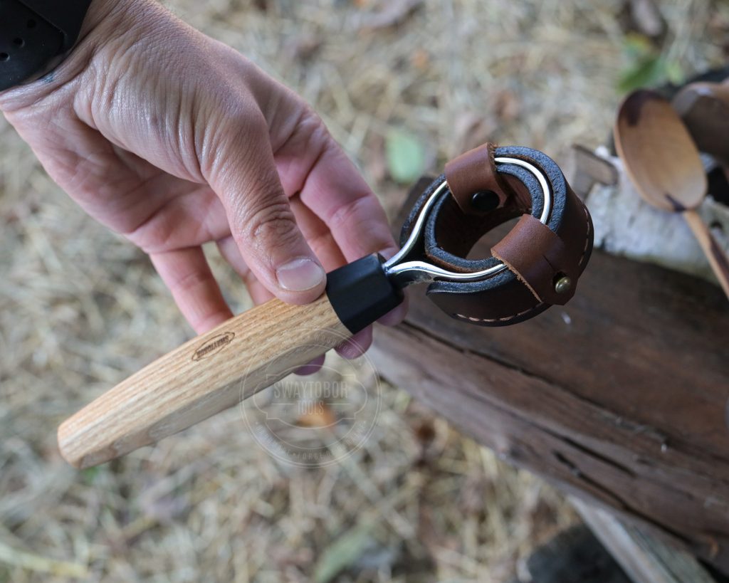 Hand Forged Wood Carving Small Circle Scorp Knife