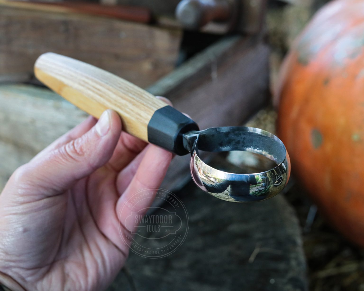 Hand Forged Wood Carving Small Circle Scorp Knife