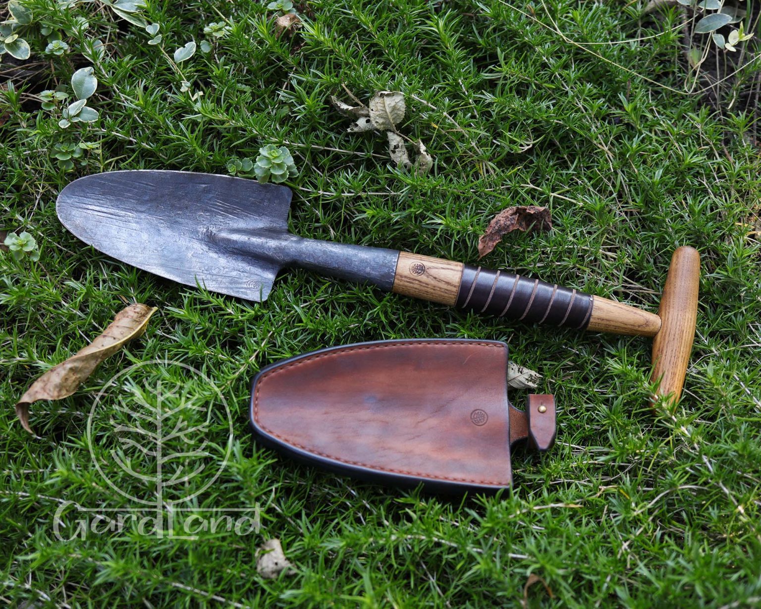 Hand Forged T-Handle Garden Spade