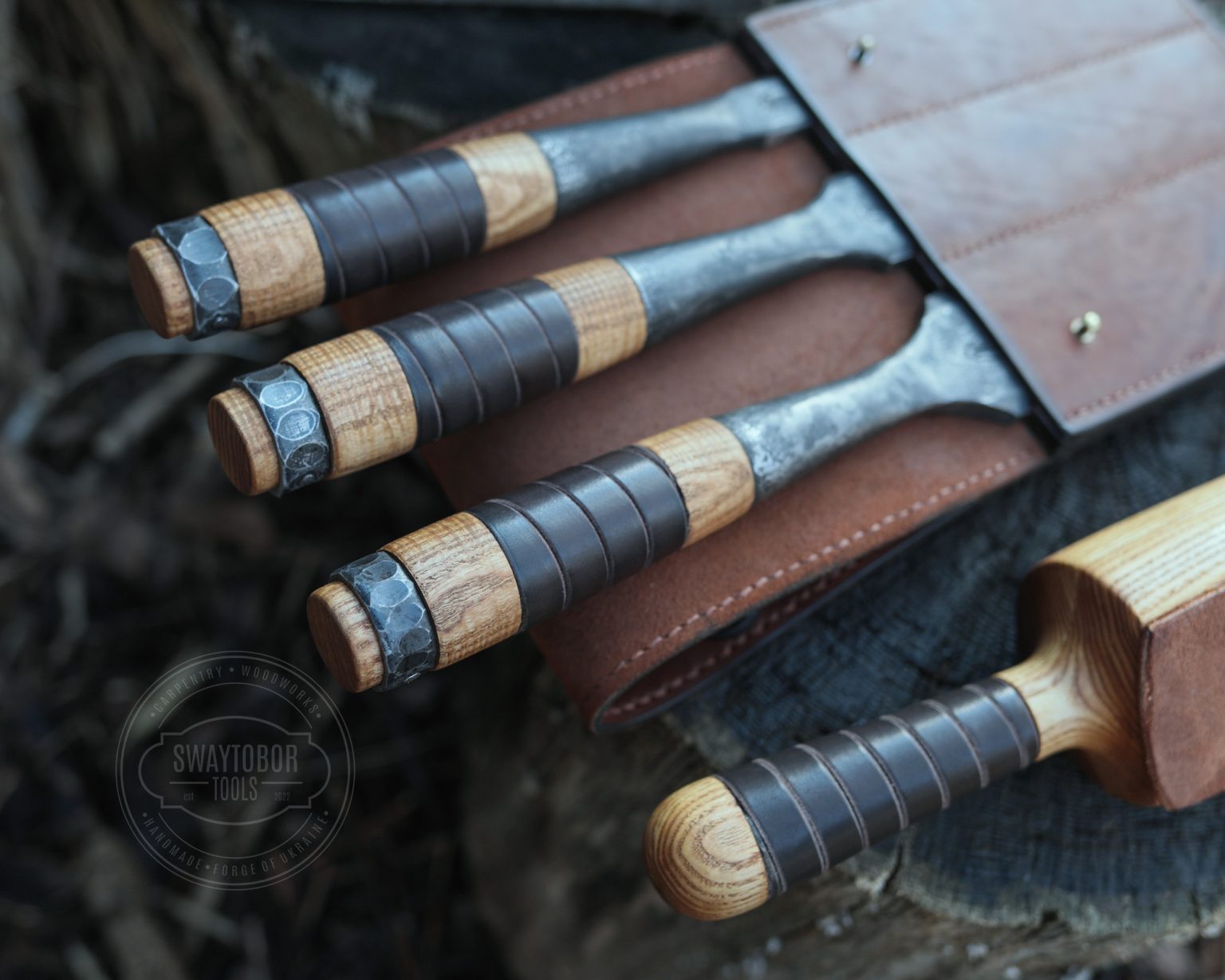 Timber Framing Set Chisels with Wooden Mallet